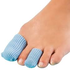 How to Prevent Toe Holes in Shoes: 2020 Effective Tips - Lux Render